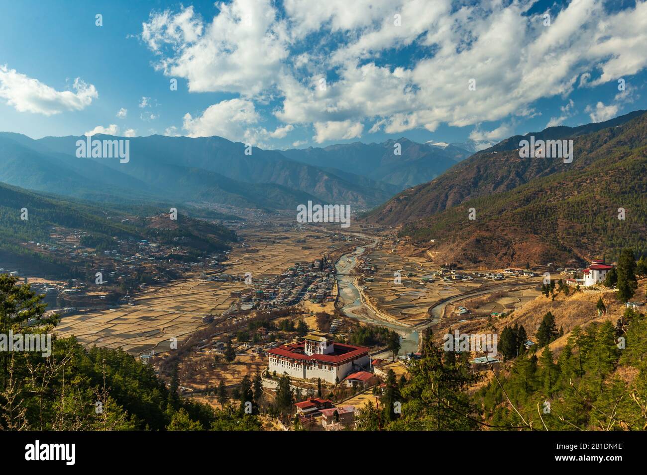 Paro dzong bhutan hi-res stock photography and images - Alamy