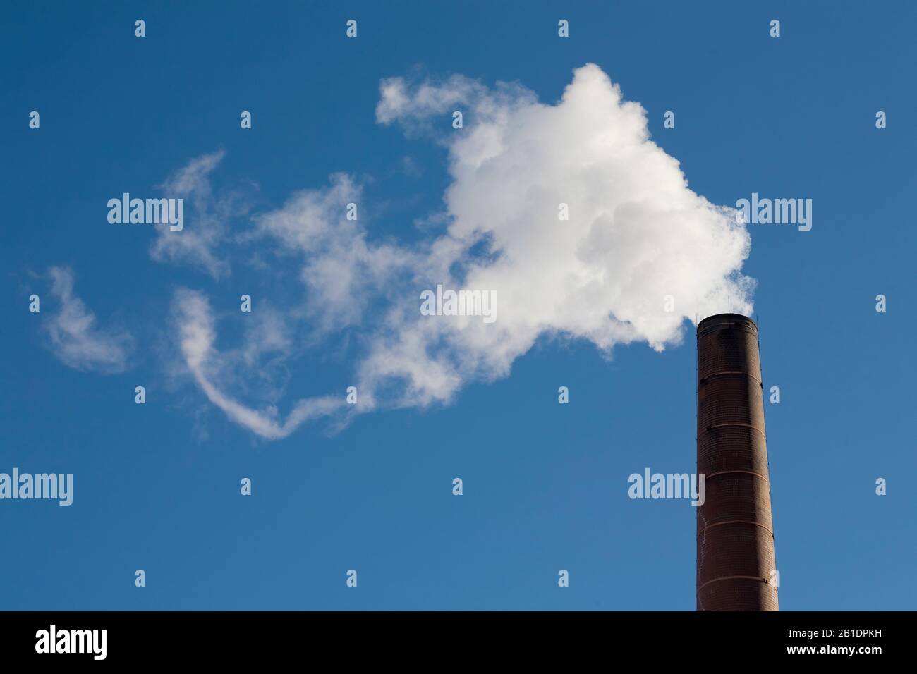 Steam smokestacks pollution hi-res stock photography and images - Alamy