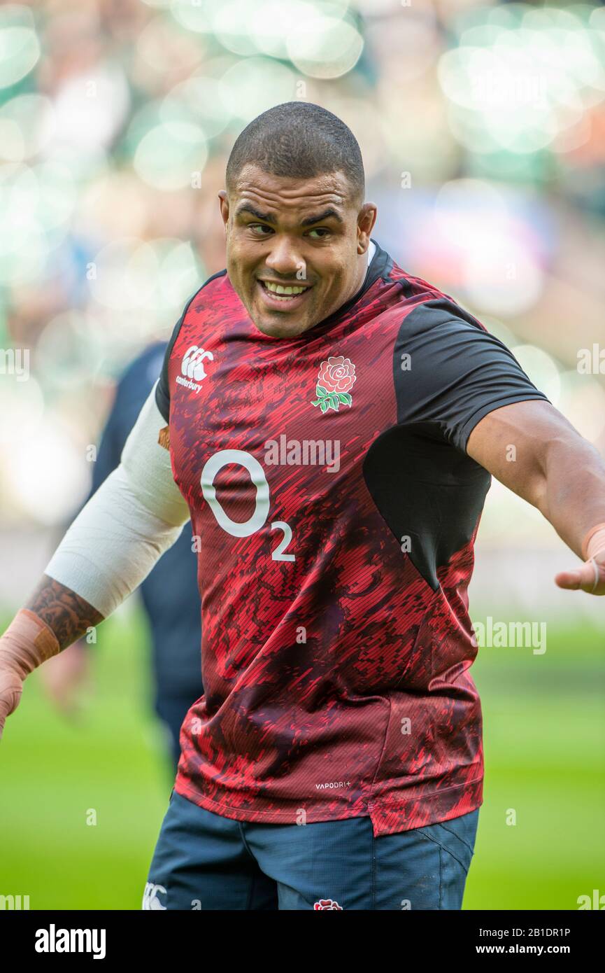 Pre game warm up kyle sinckler hi-res stock photography and images - Alamy