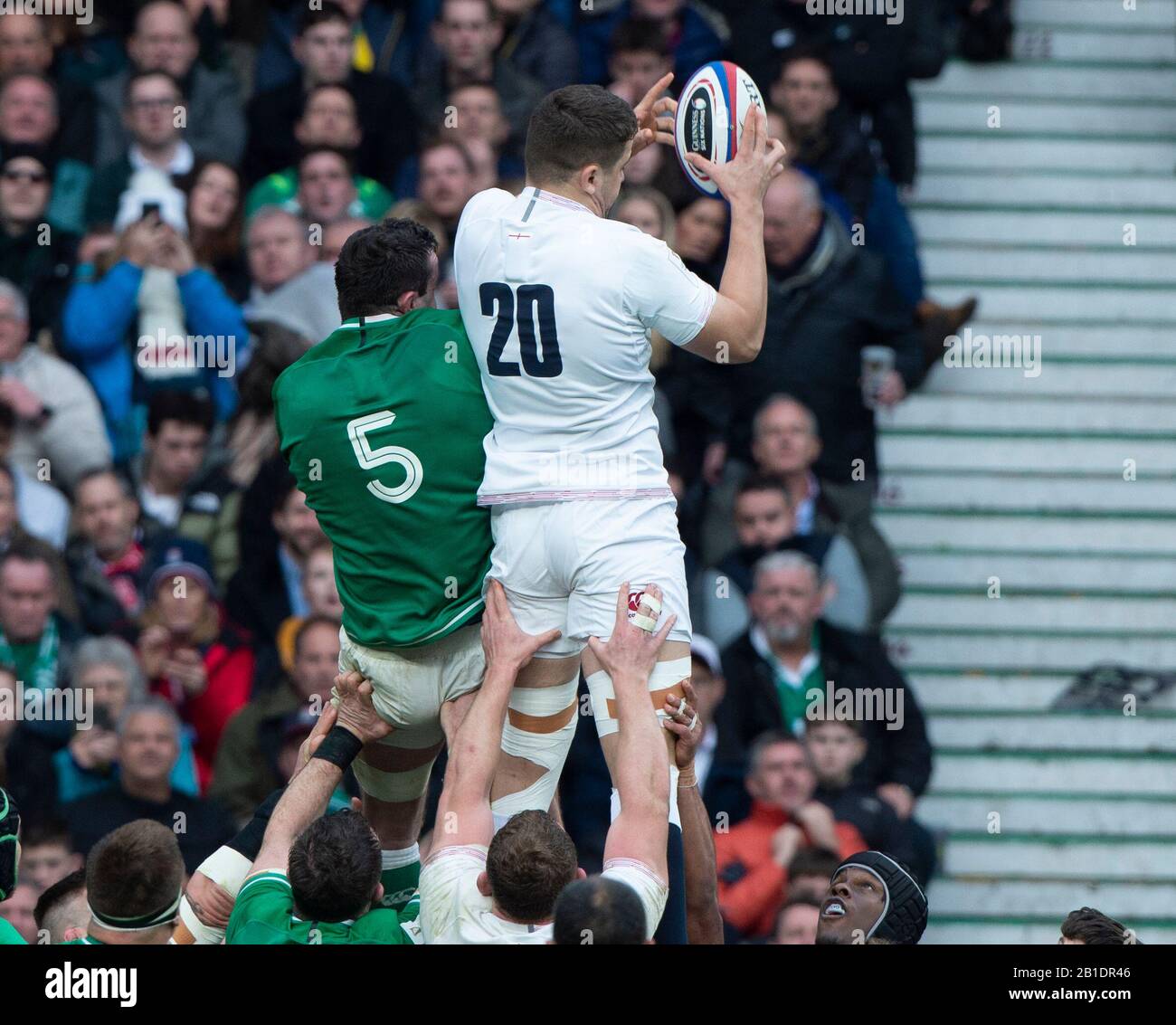 Contest the line out ball hi-res stock photography and images - Alamy