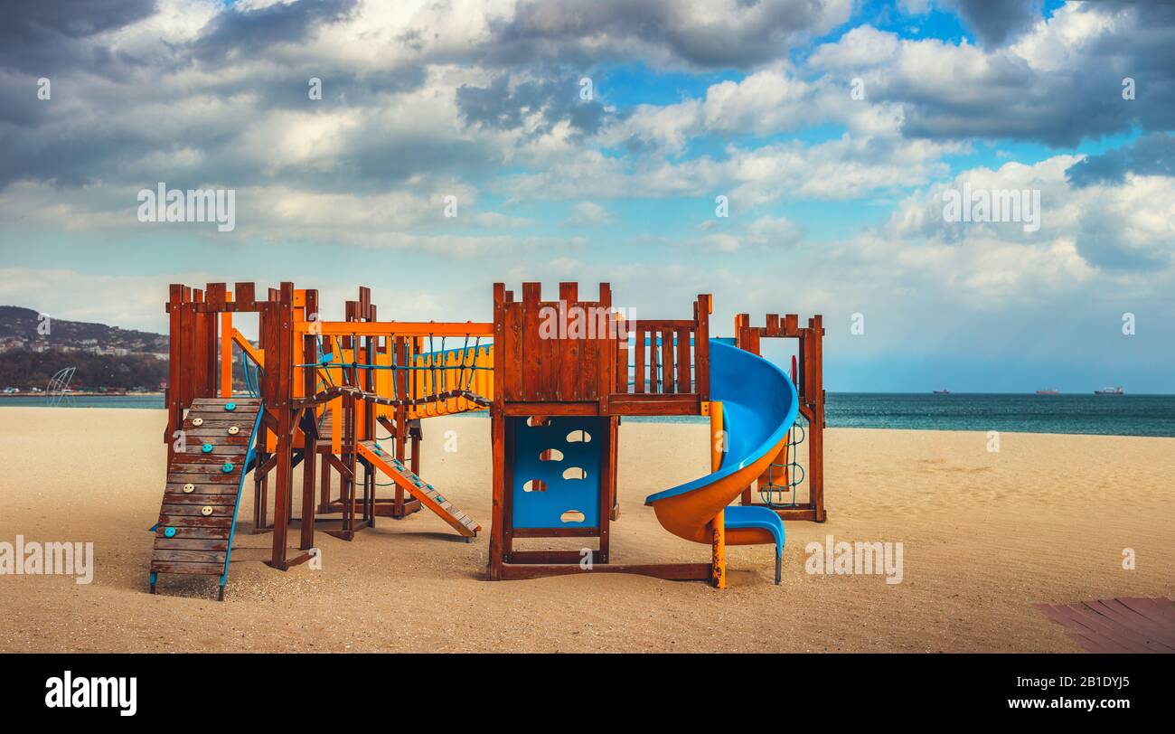 Kids playground at the beach hi-res stock photography and images - Alamy
