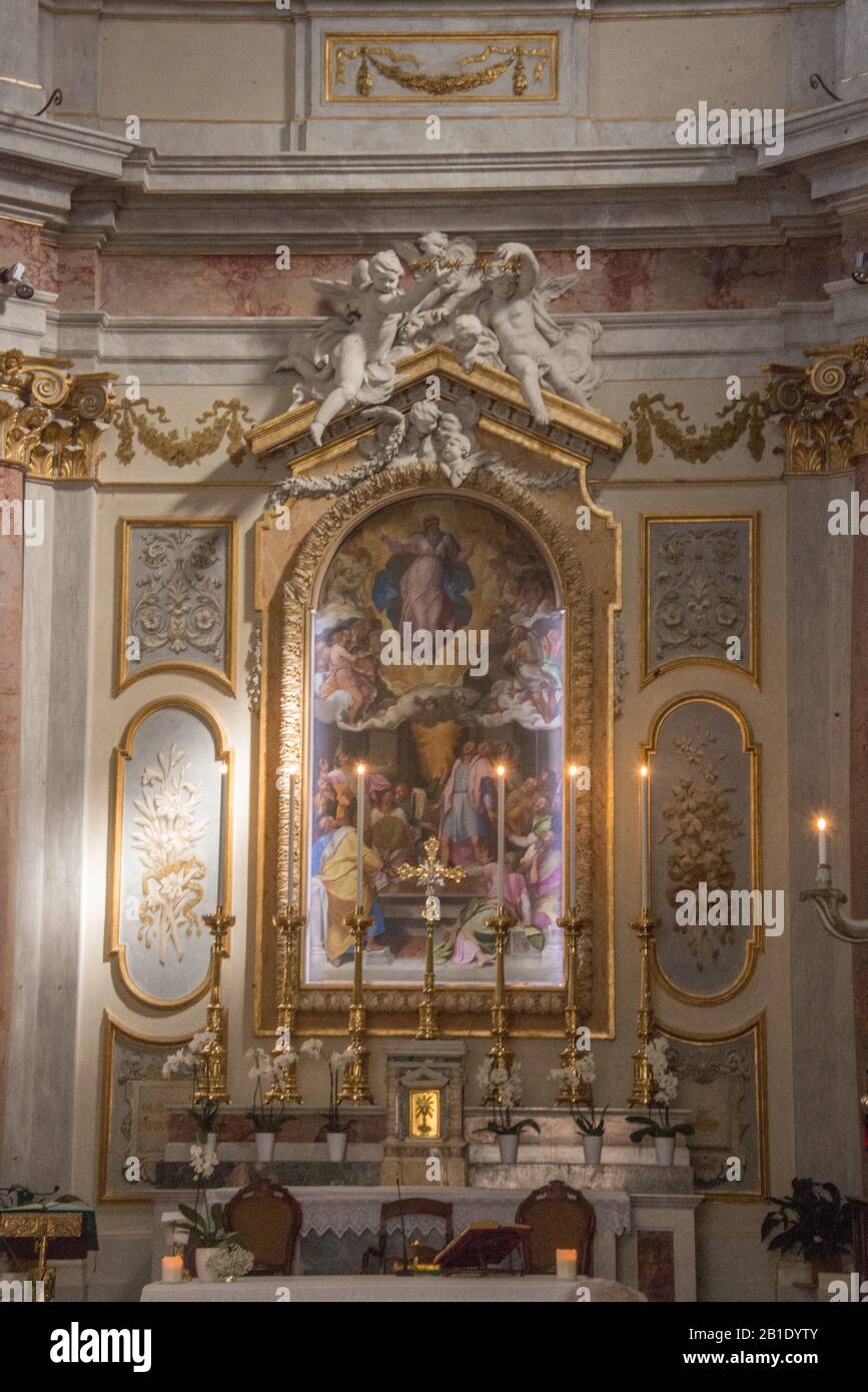 Santa maria assunta in cielo church hi-res stock photography and images ...