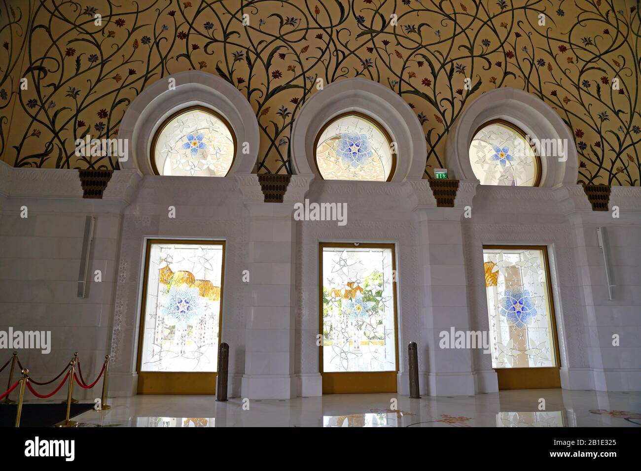 The Sheikh Zayed Grand Mosque Center SZGMC is the largest mosque in the ...