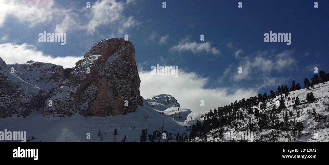 Mountain massif along the ski slope Stock Photo - Alamy