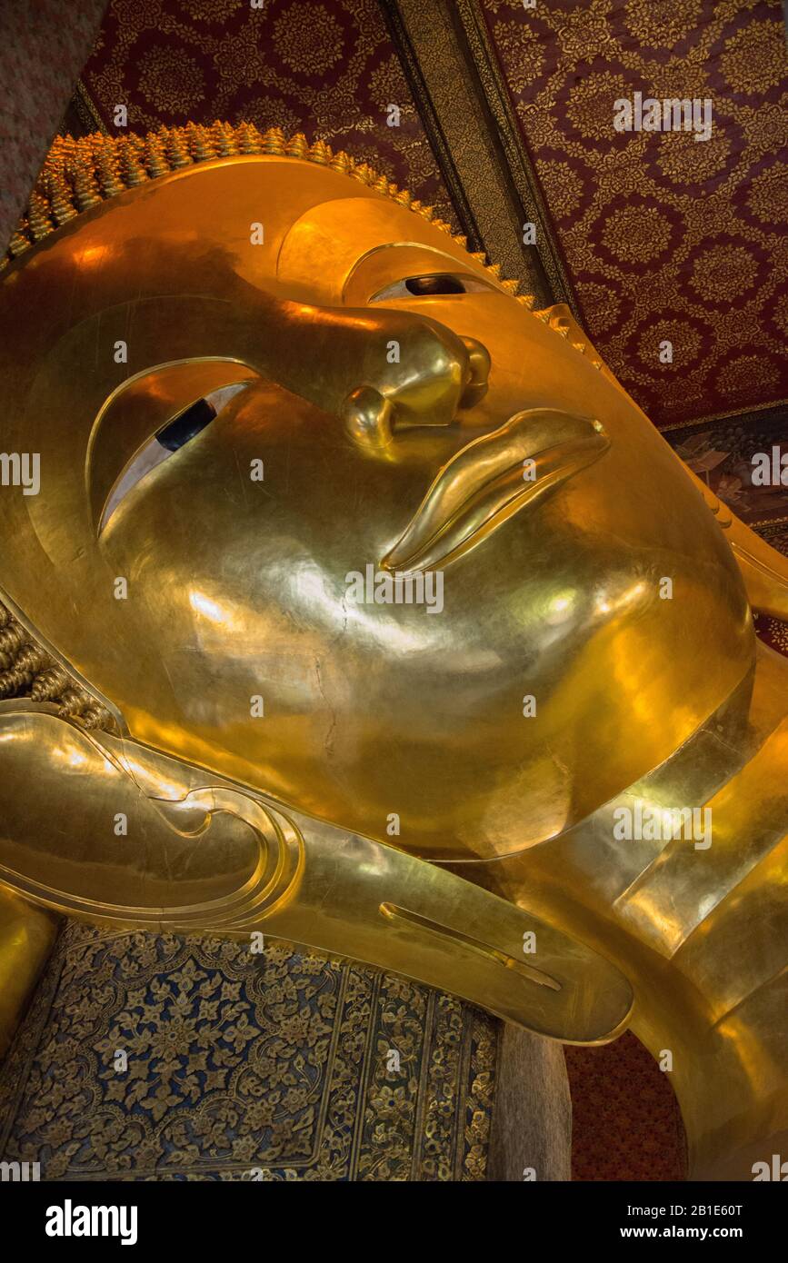Asia, Thailand, Bangkok, Wat Pho, the reclining Buddha Stock Photo - Alamy