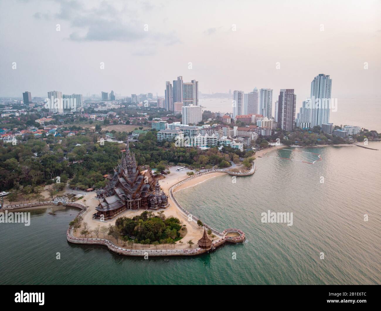 Pattaya sanctuary hi-res stock photography and images - Alamy