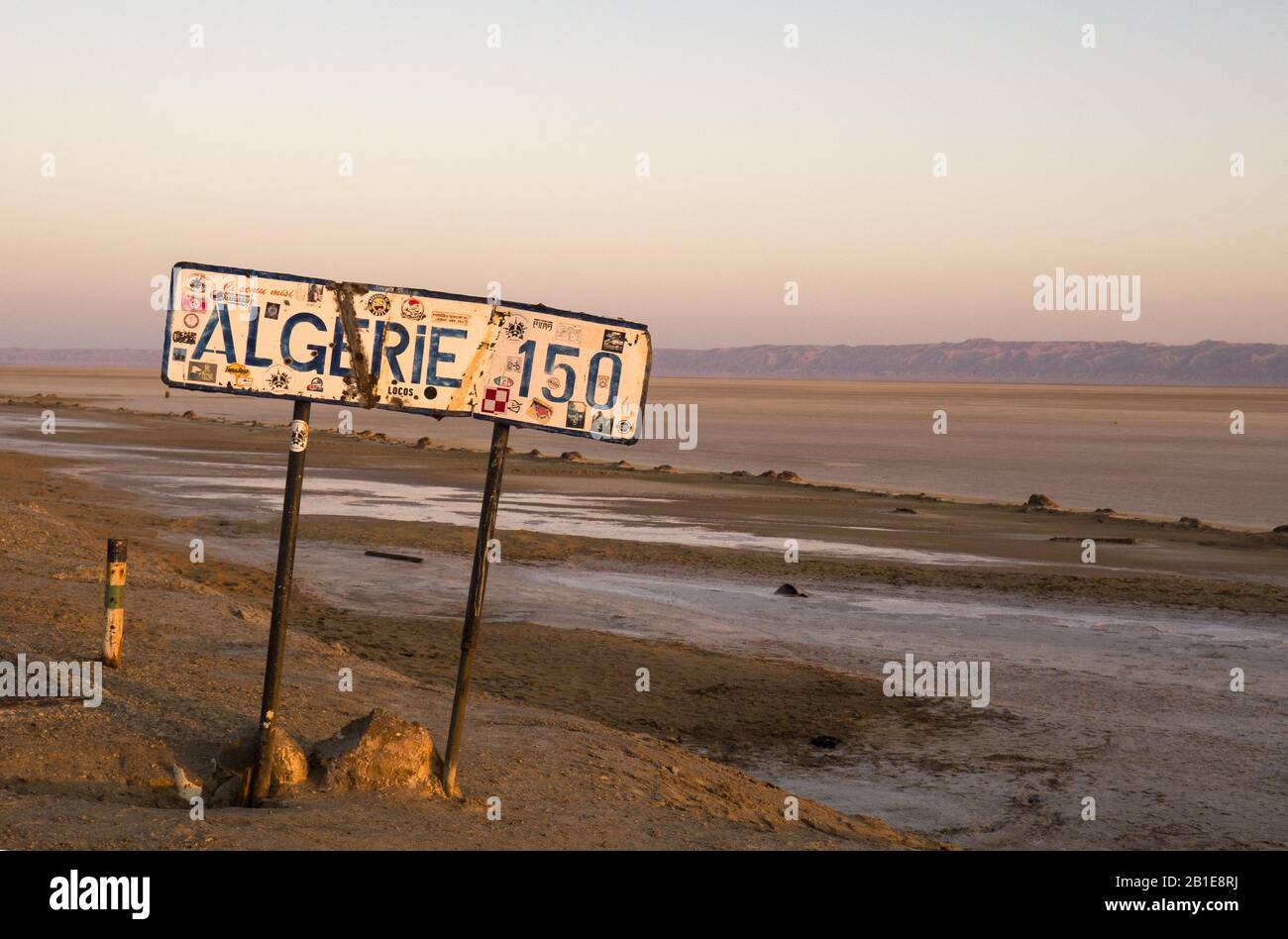 Map algerie hi-res stock photography and images - Alamy