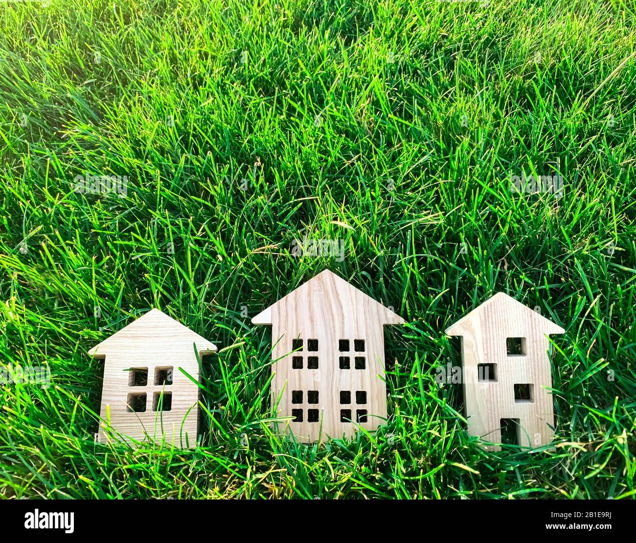 Home modern grass roof hi-res stock photography and images - Alamy