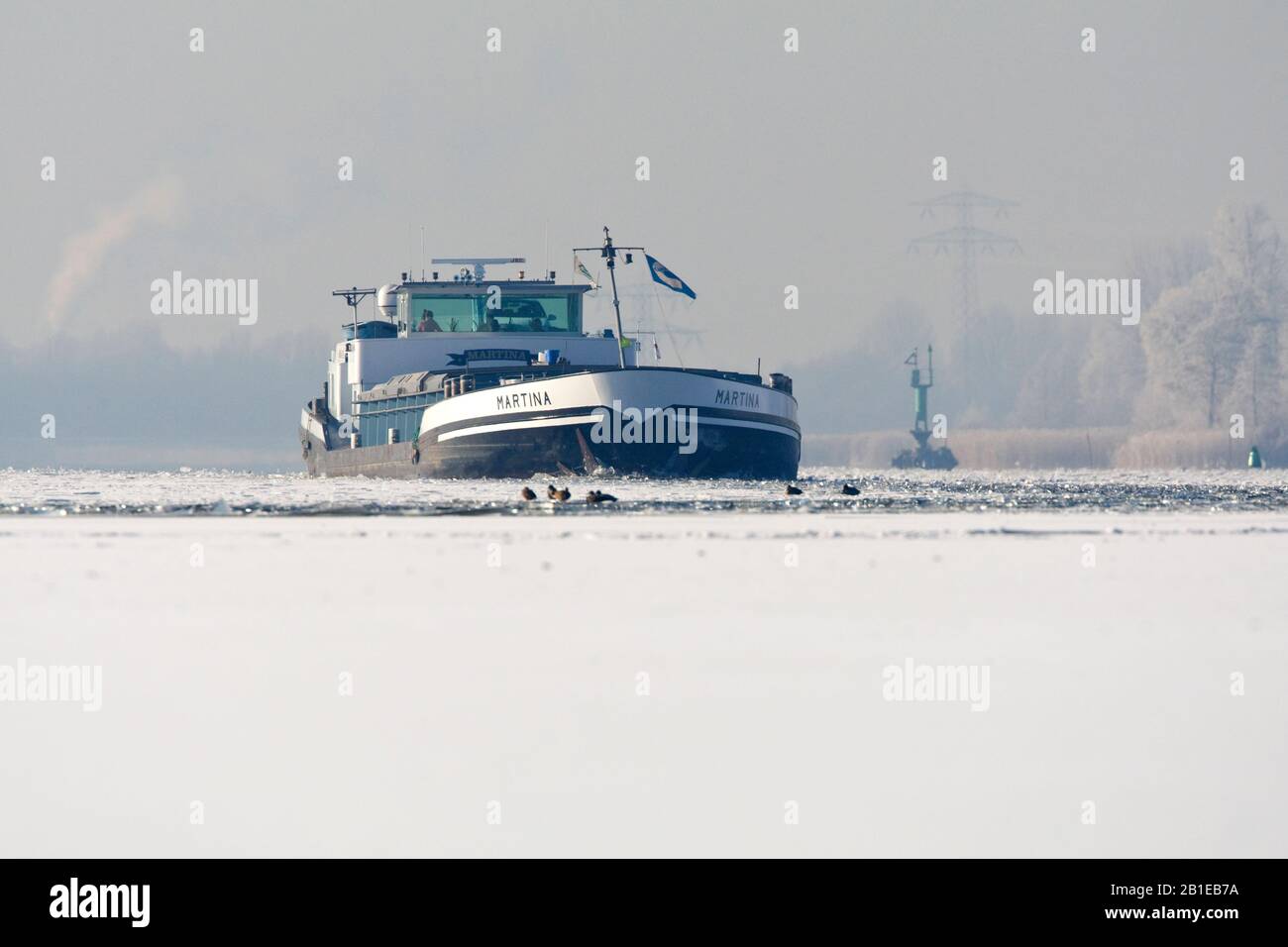 Frozen cargo hi-res stock photography and images - Alamy