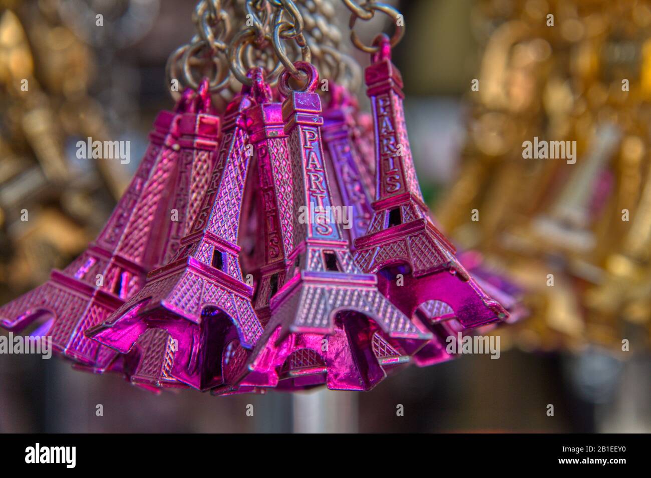Souvenir keychains of Paris with the Eiffel tower Stock Photo - Alamy