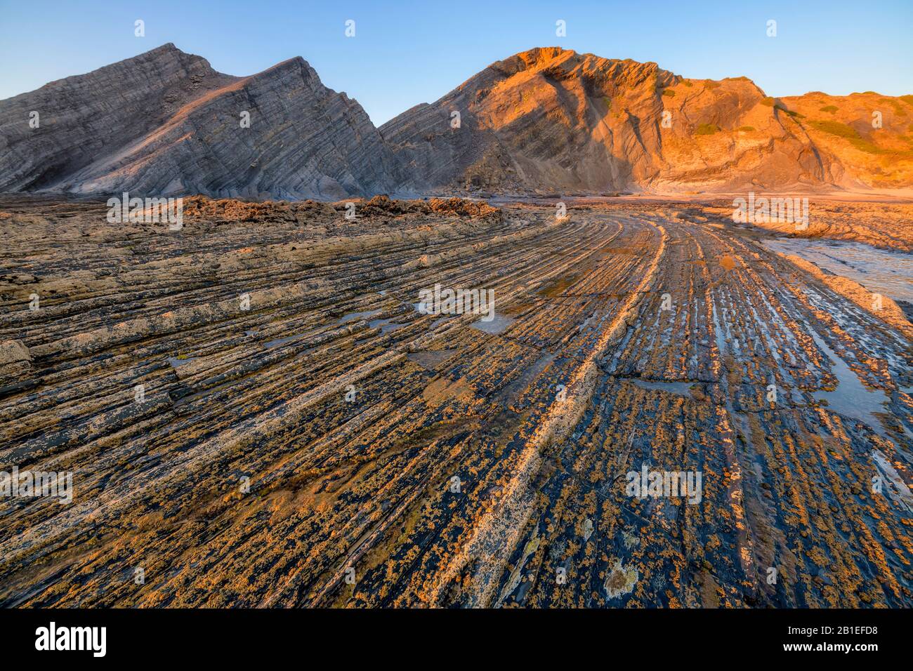 Spectacular flysch formations in southern Portugal, The flysch result ...