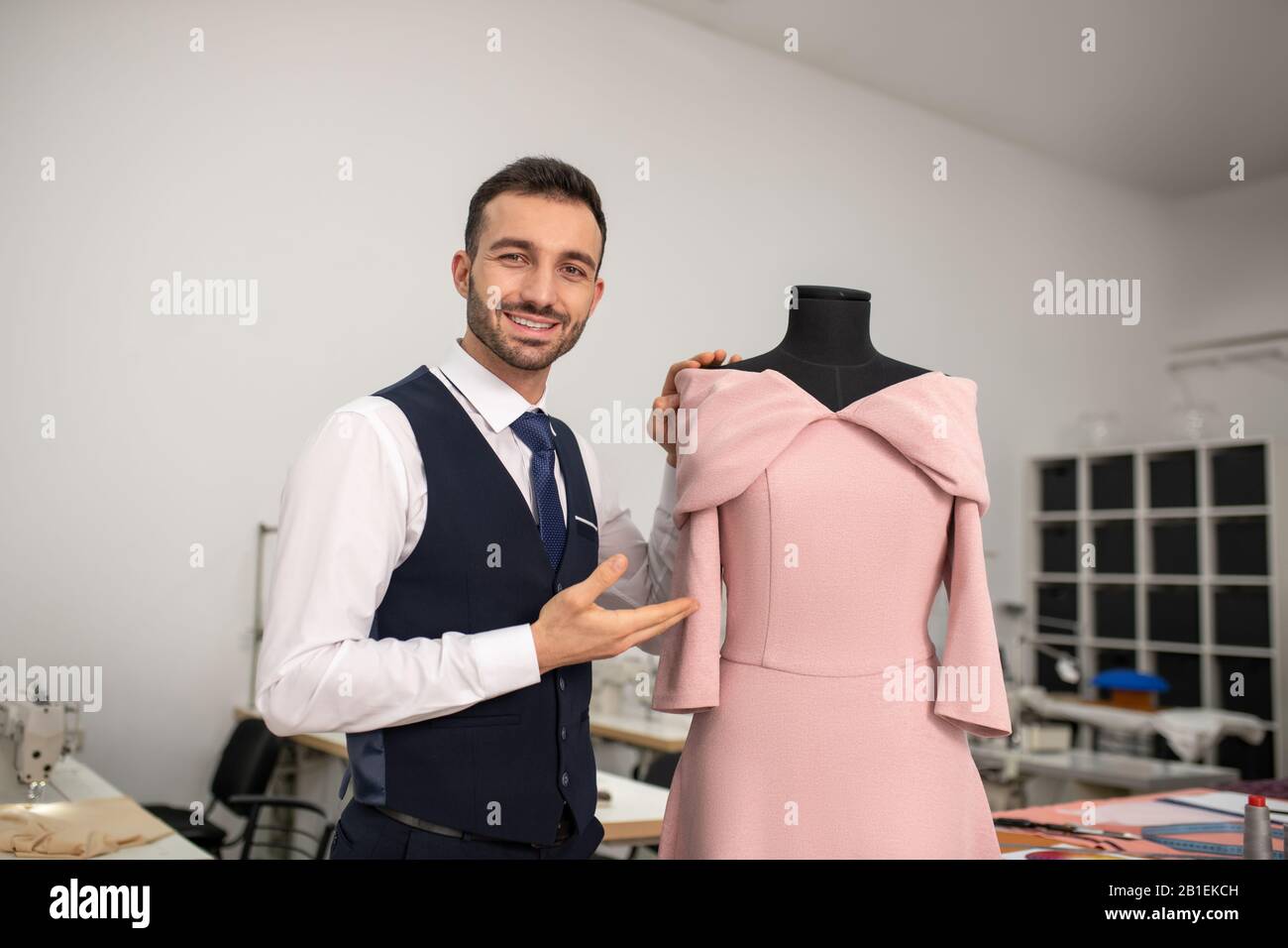 Dress on dummy hi-res stock photography and images - Alamy