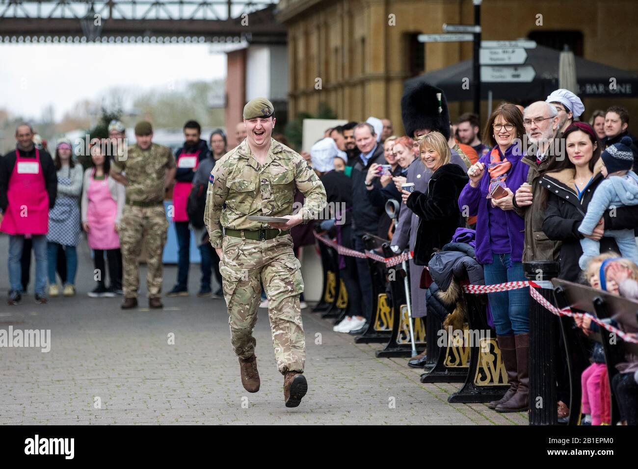 Windsor, UK. 25 February, 2020. A soldier from the 1st Battalion Welsh ...