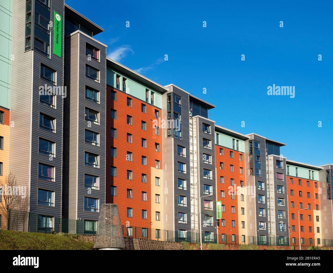 University of abertay hi-res stock photography and images - Alamy