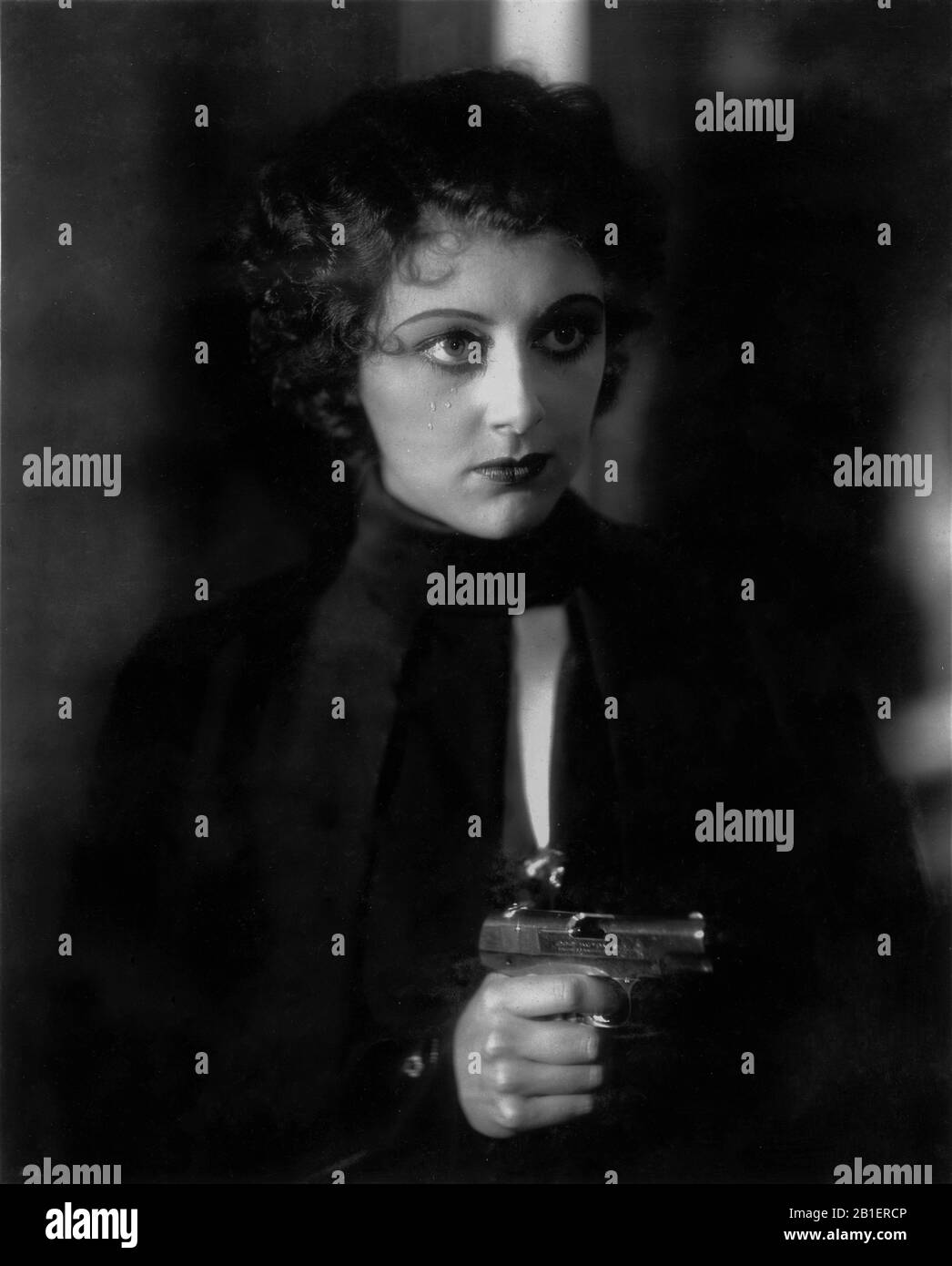 ANN DVORAK as Cesca Camonte in final battle in SCARFACE 1932 directors ...