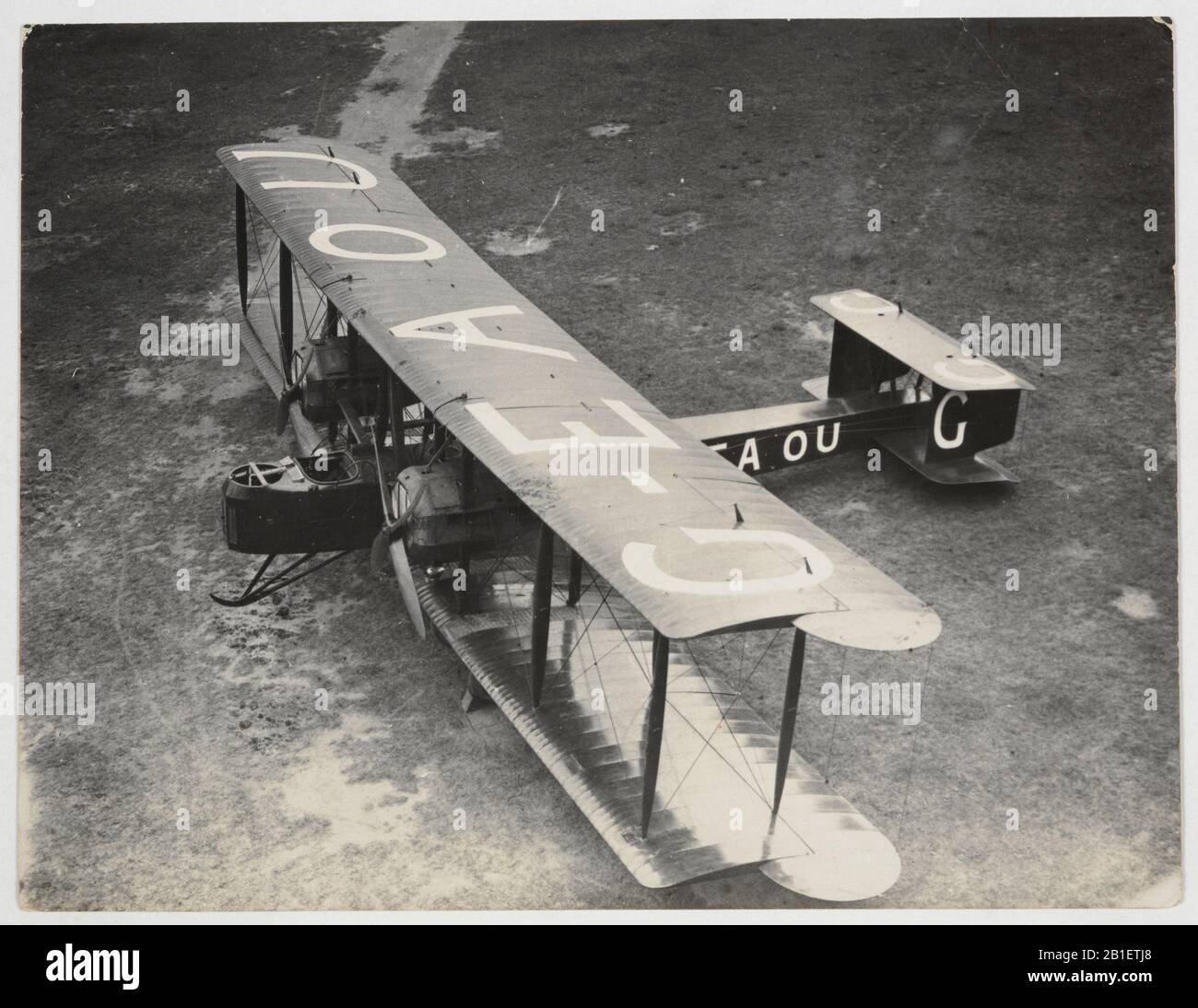 Vickers vimy flight hi-res stock photography and images - Alamy