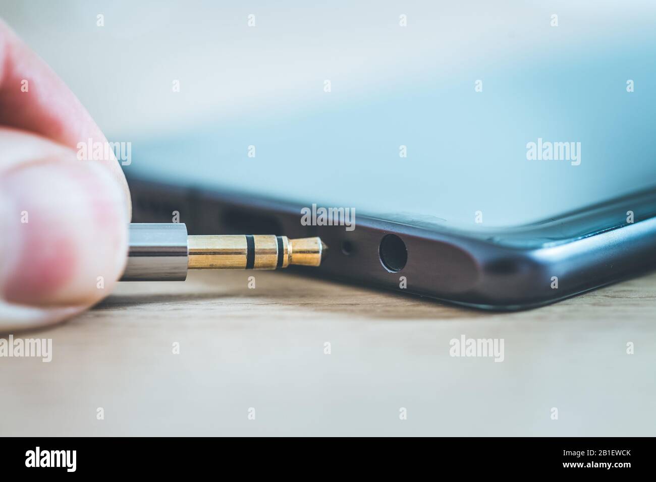 Tethered connection hi-res stock photography and images - Alamy