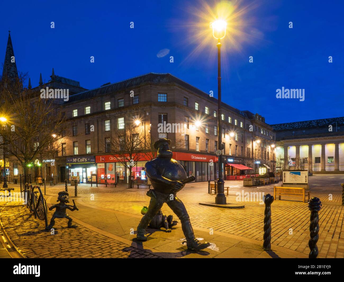 Dundee city centre hi-res stock photography and images - Alamy