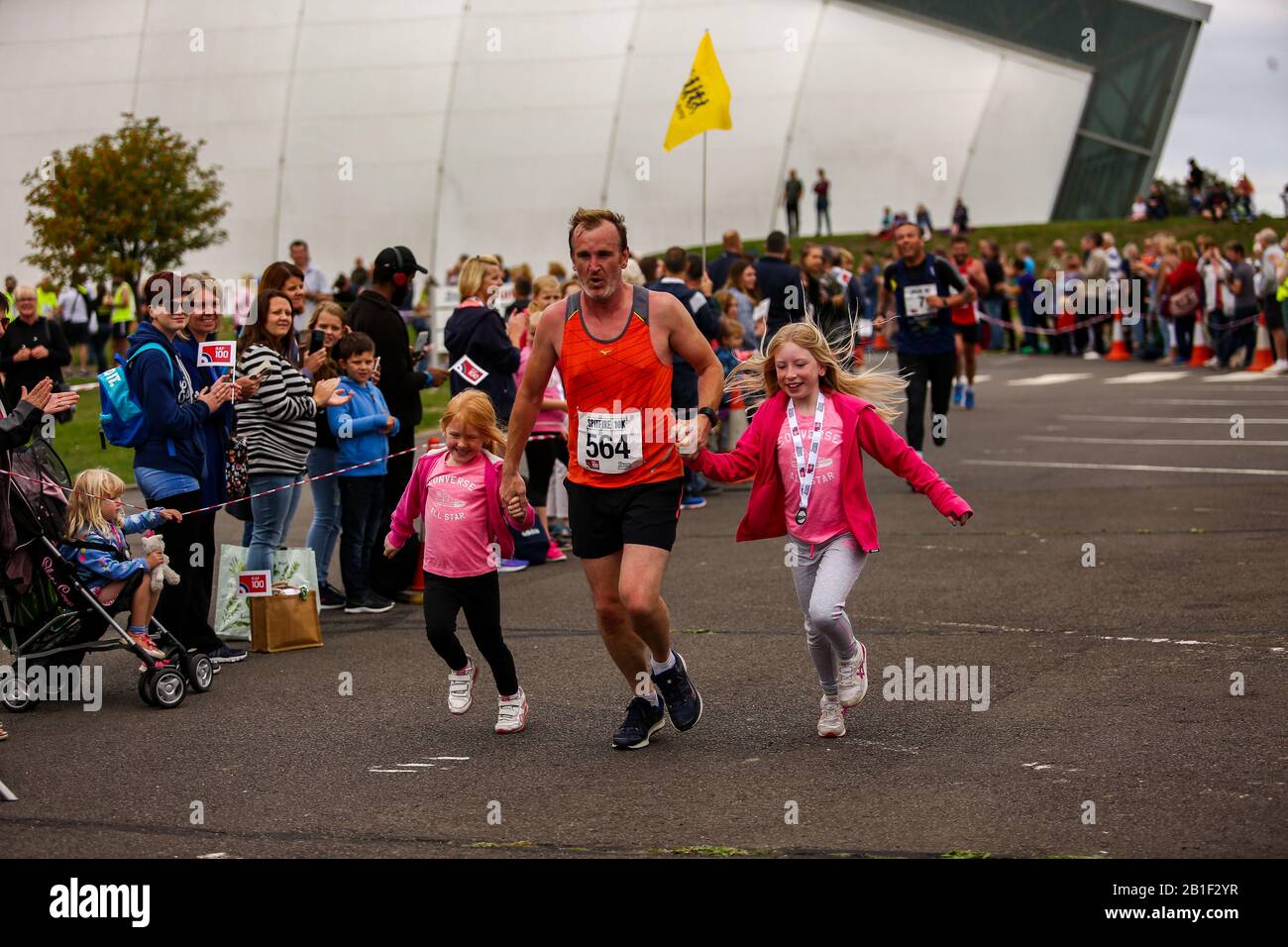 20k run photos hi-res stock photography and images - Alamy