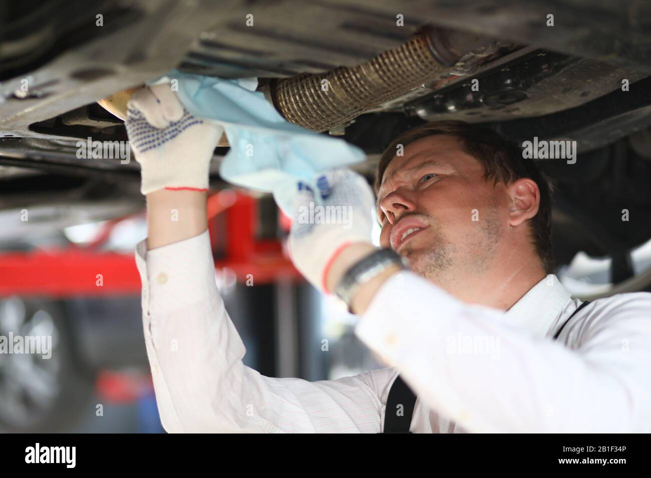 Worker busy hi-res stock photography and images - Alamy