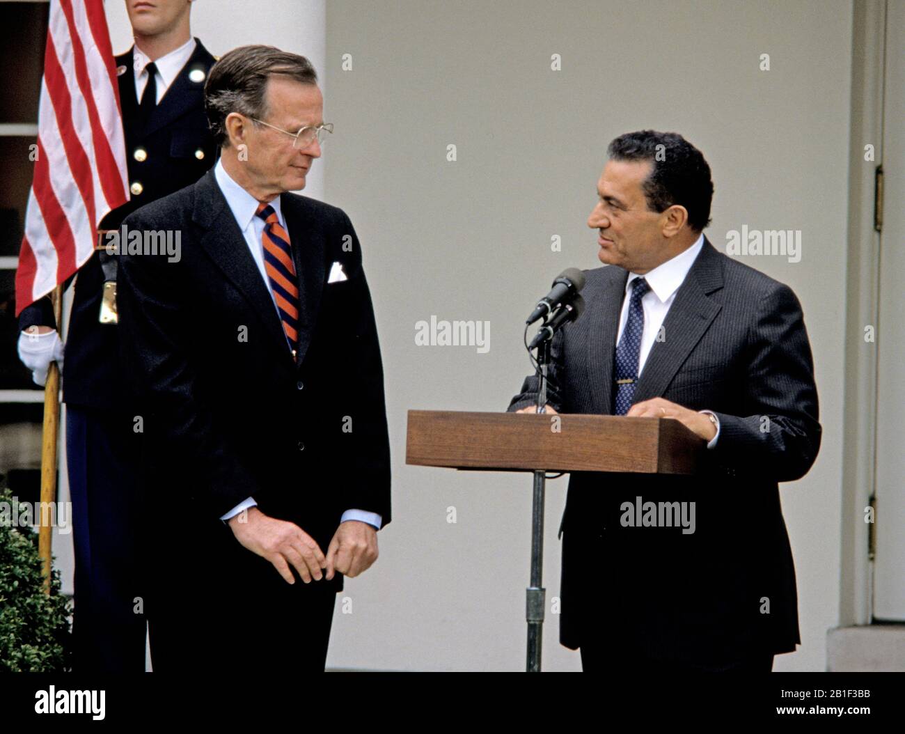 Hosni mubarak bush hi-res stock photography and images - Alamy