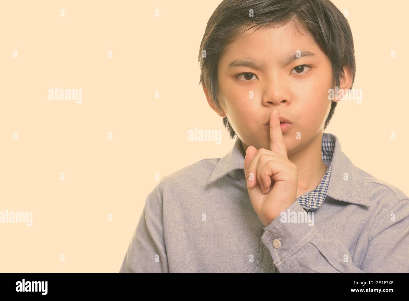 Shush child hi-res stock photography and images - Alamy