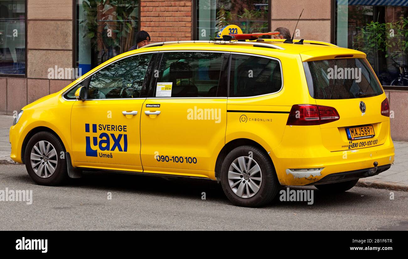 Regular cab hi-res stock photography and images - Alamy