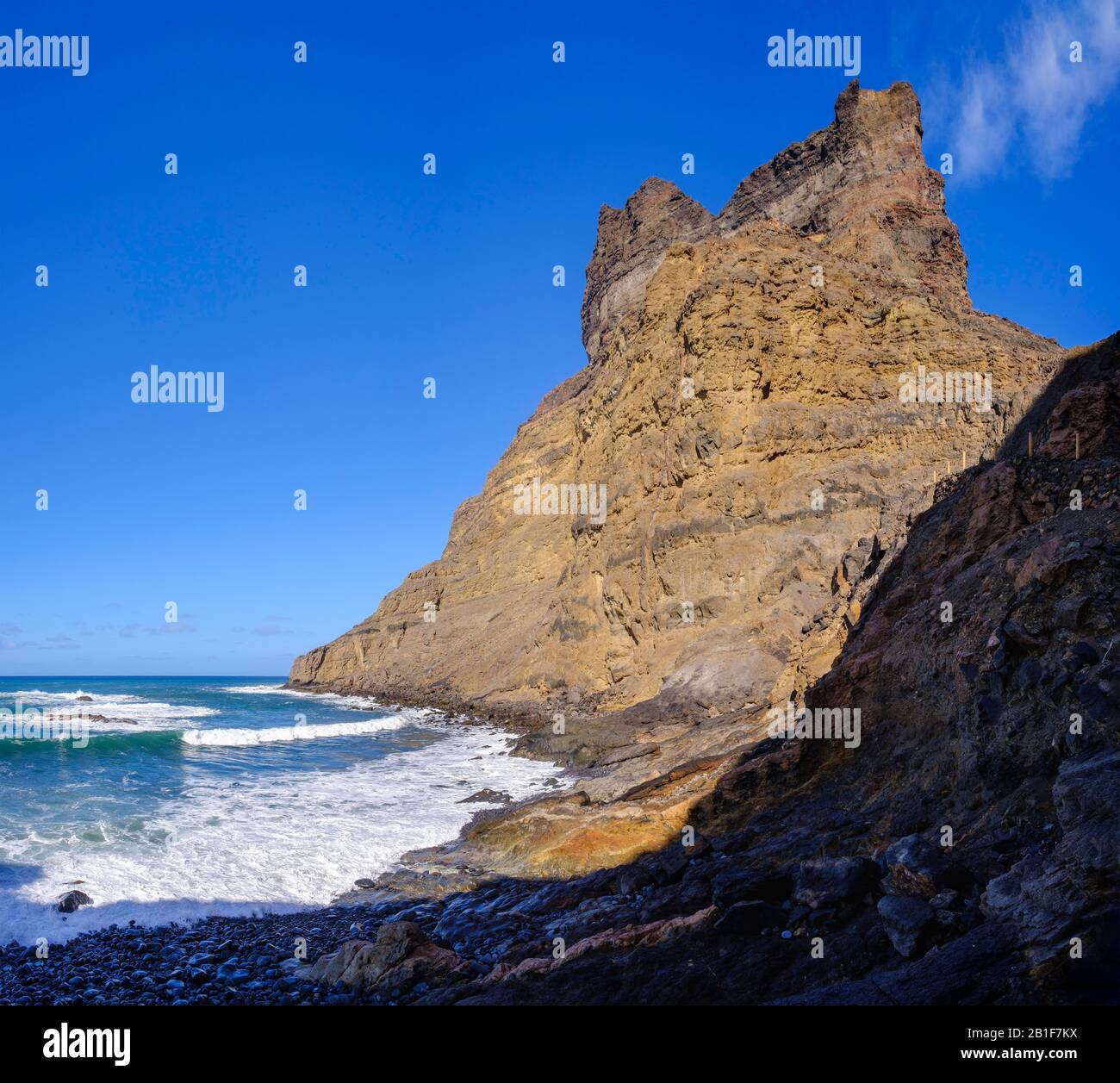 Galion mountains hi-res stock photography and images - Alamy