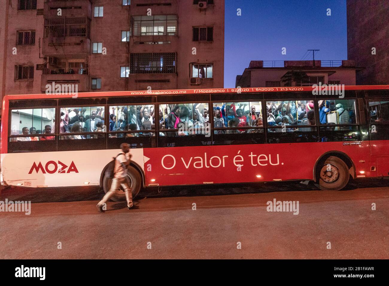 Very crowded bus hi-res stock photography and images - Alamy