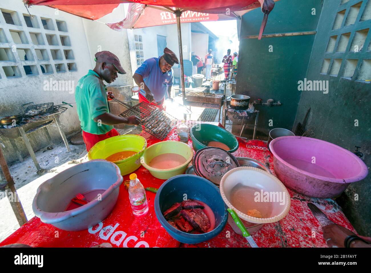 Mozambique maputo fish market hi-res stock photography and images - Alamy