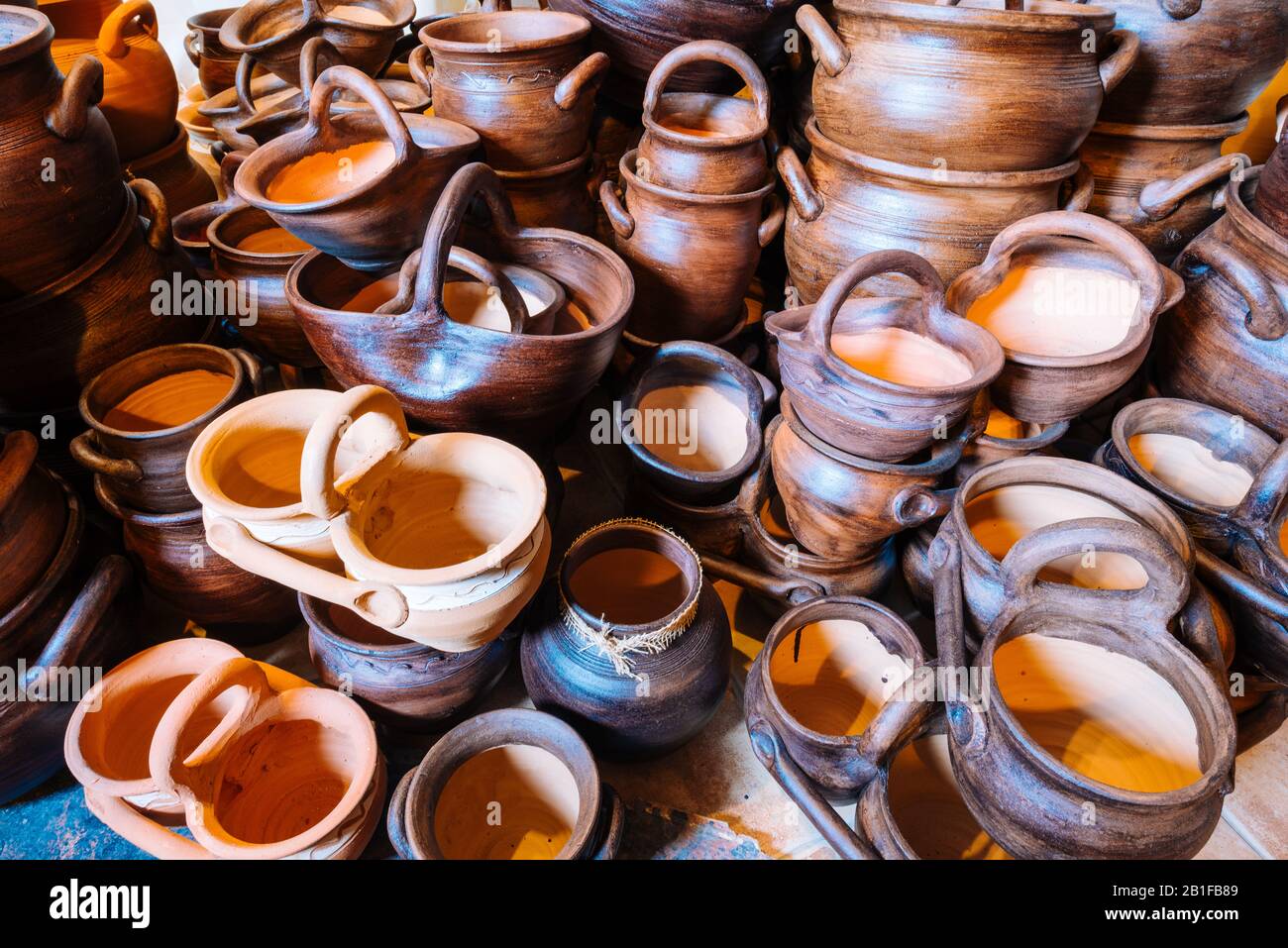 handmade pottery in a old pottery workshop Stock Photo - Alamy