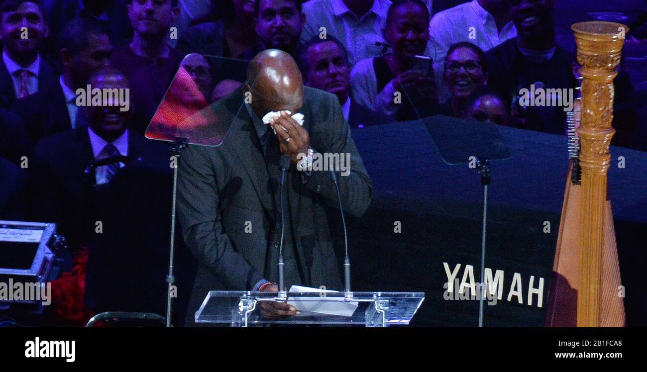 Los Angeles, United States. 25th Feb, 2020. A tearful Michael Jordan ...