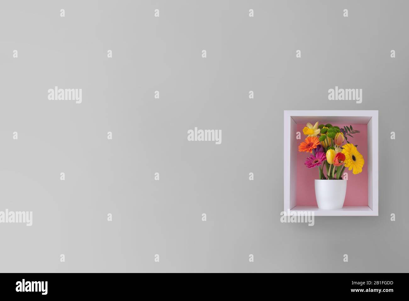 Cube unit hi-res stock photography and images - Alamy