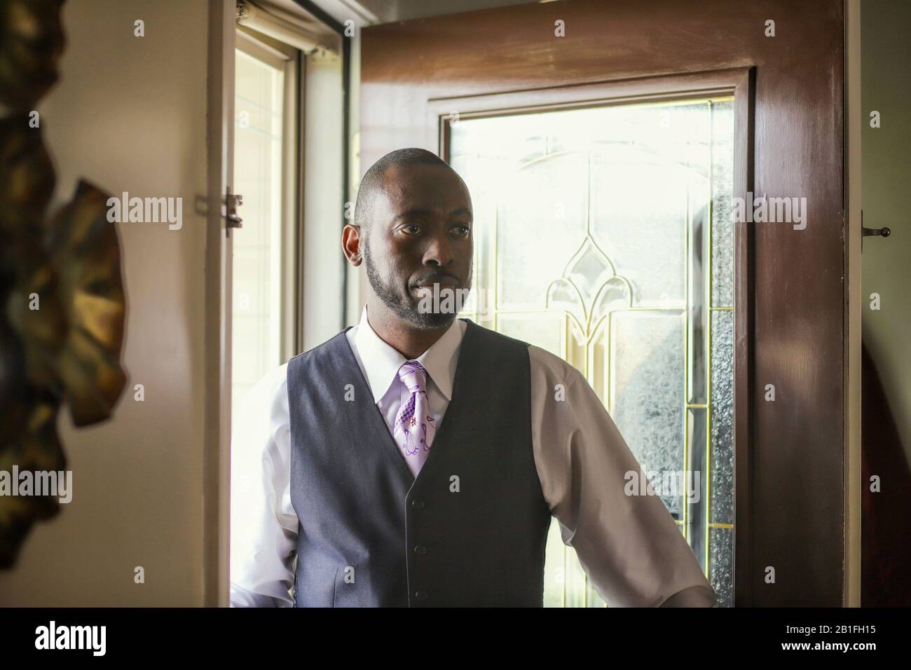 African american man walking hi-res stock photography and images - Alamy