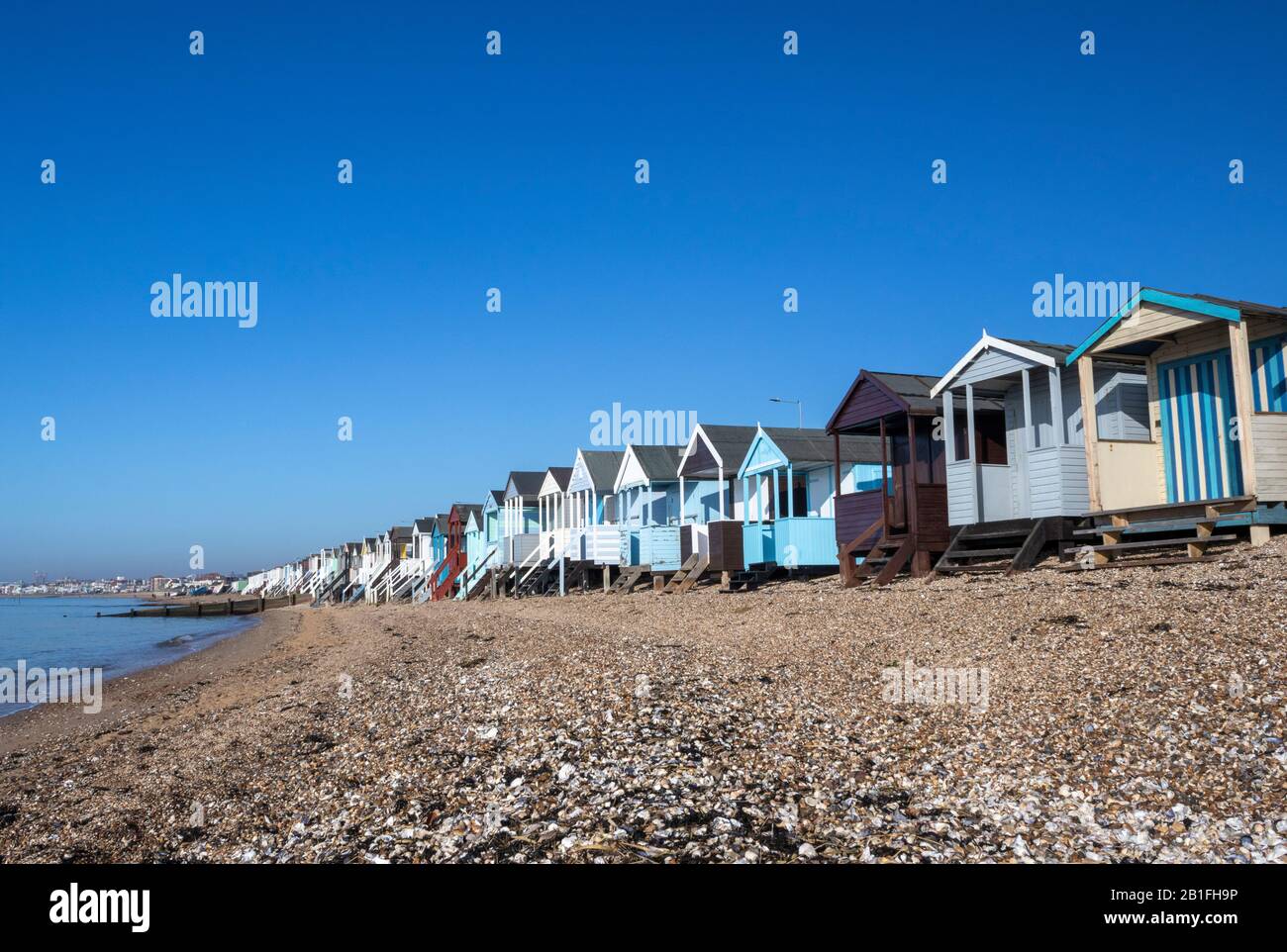Thorpe Bay Beach, Essex, England, on a winters day Stock Photo - Alamy