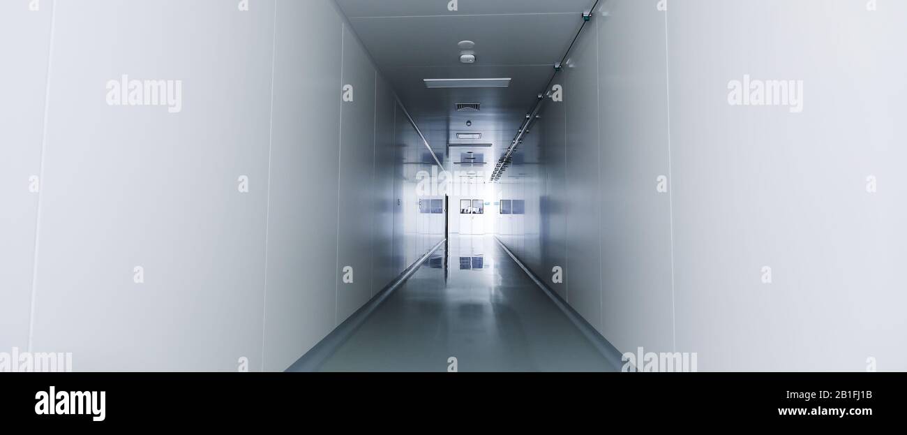 White clean empty tunnel corridor of laboratory Stock Photo - Alamy