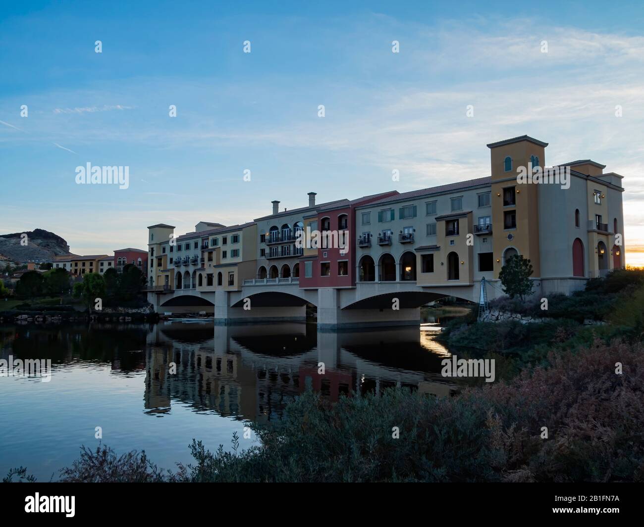 Sunset view of the beautiful buildings in Lake Las Vegas at Nevada ...