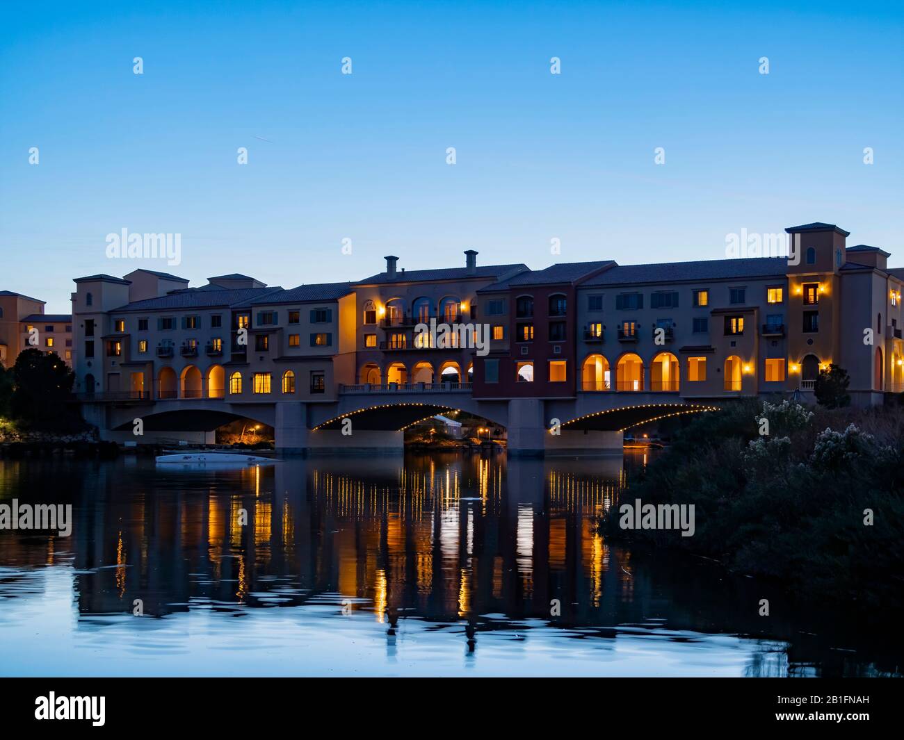 Night view of the beautiful buildings in Lake Las Vegas at Nevada Stock ...