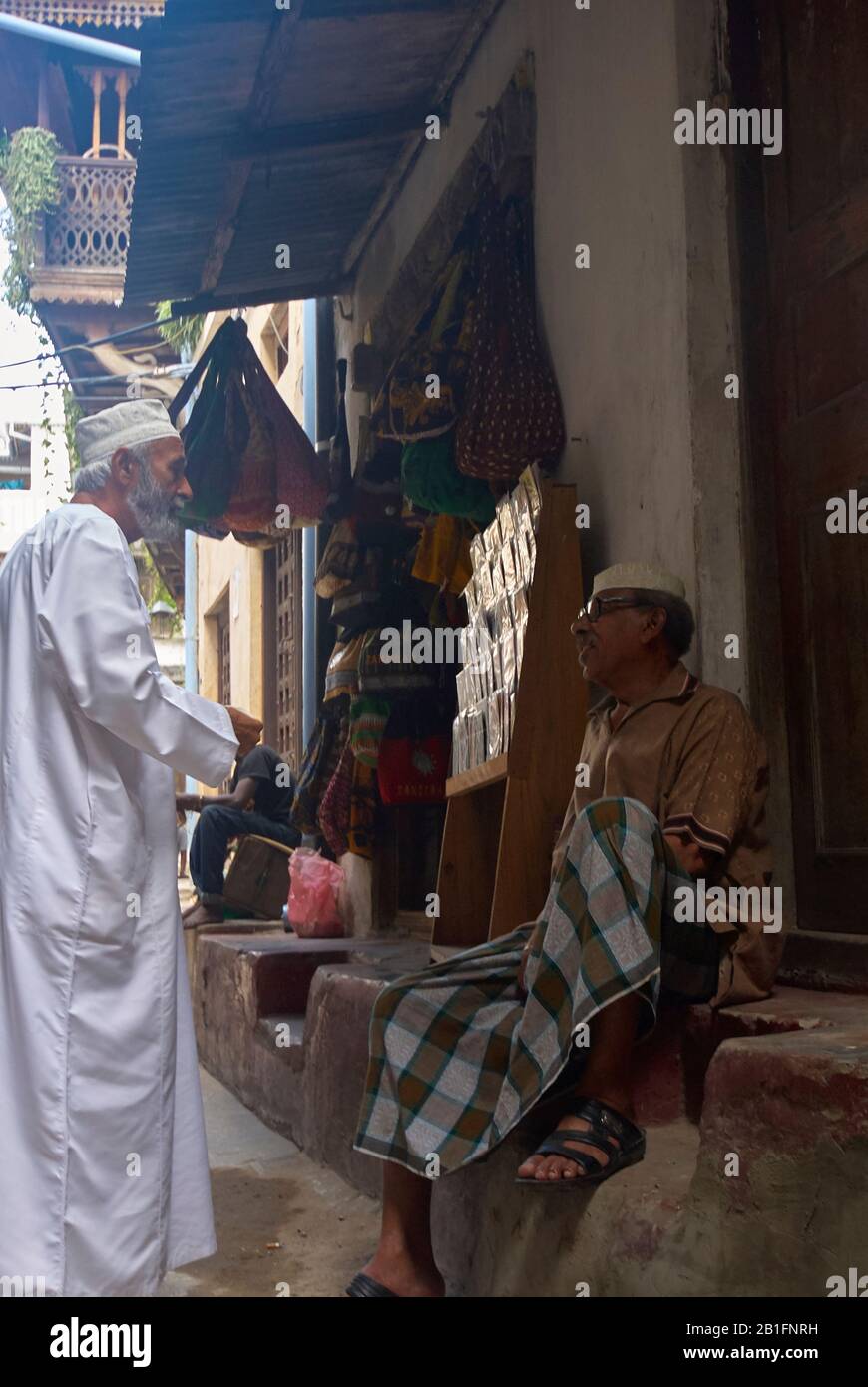 African shopkeeper hi-res stock photography and images - Alamy