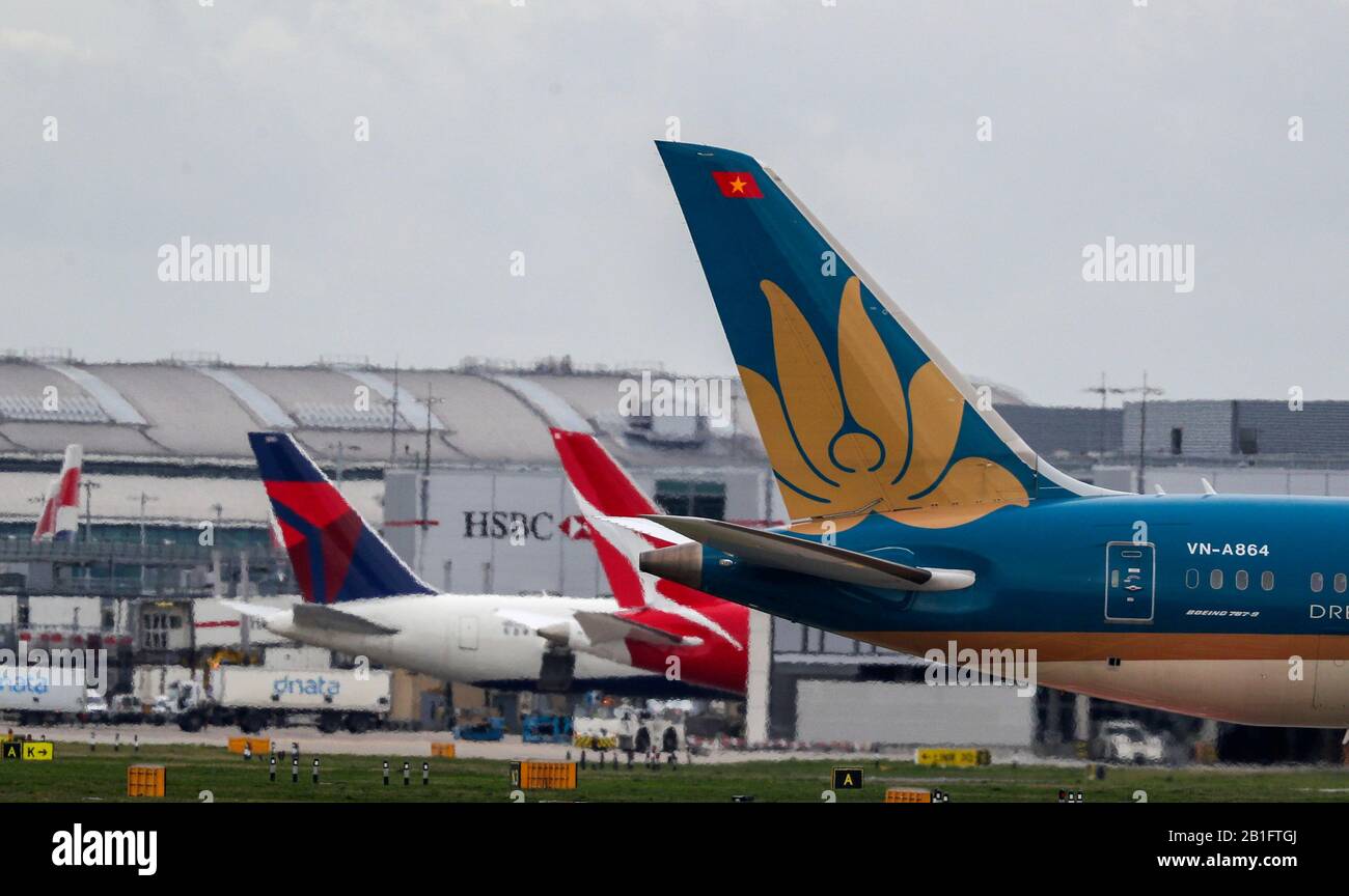 The tail of a Boeing 787-9 Dreamliner (VN-A864) owned and operated by Vietnam Airlines at ...