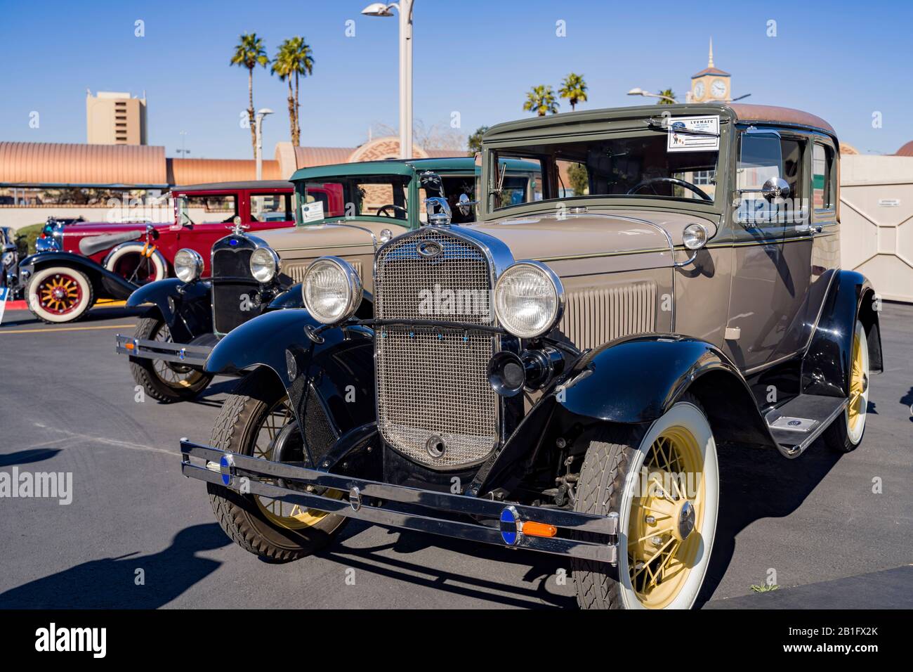 Car mob hi-res stock photography and images - Alamy