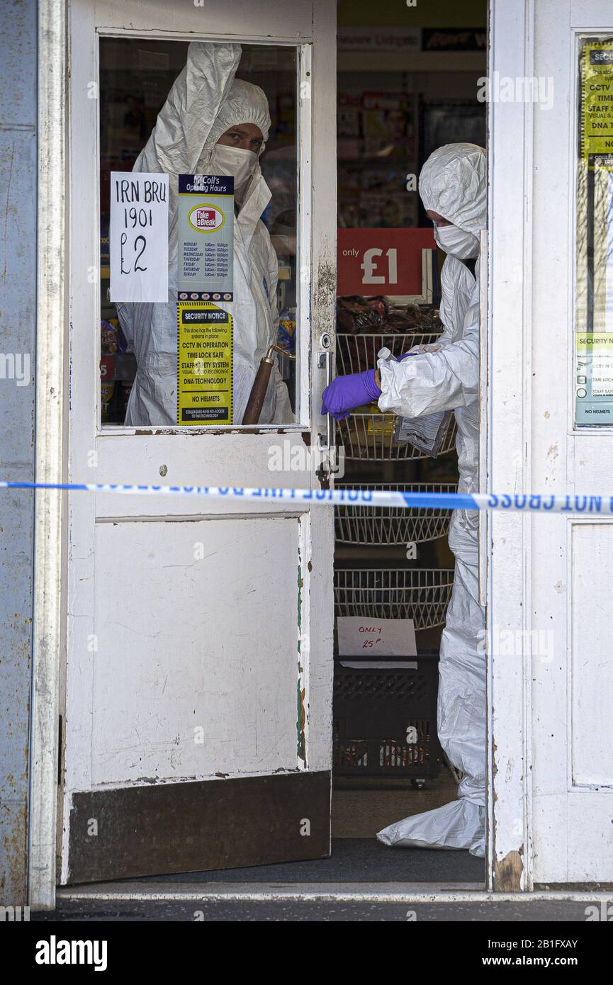 Tullibody, Clackmannanshire, UK. 23rd Feb, 2020. SOCO dusting for ...