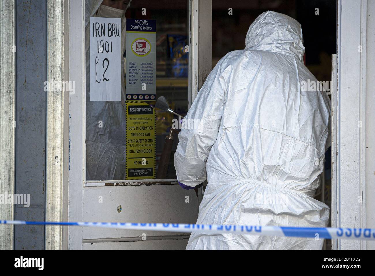 Tullibody, Clackmannanshire, UK. 23rd Feb, 2020. SOCO dusting for ...