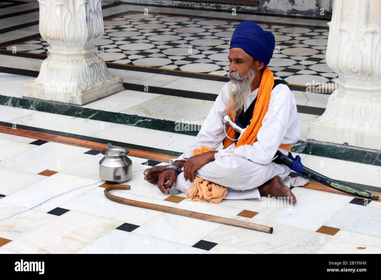 Sikh temple sign hi-res stock photography and images - Alamy