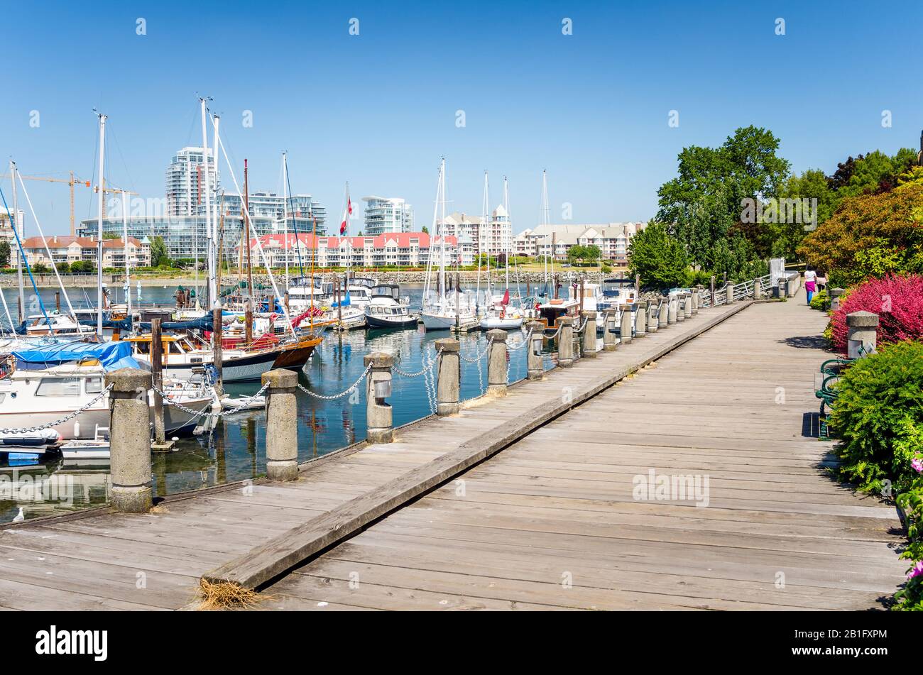 Harbour boardwalk hi-res stock photography and images - Alamy