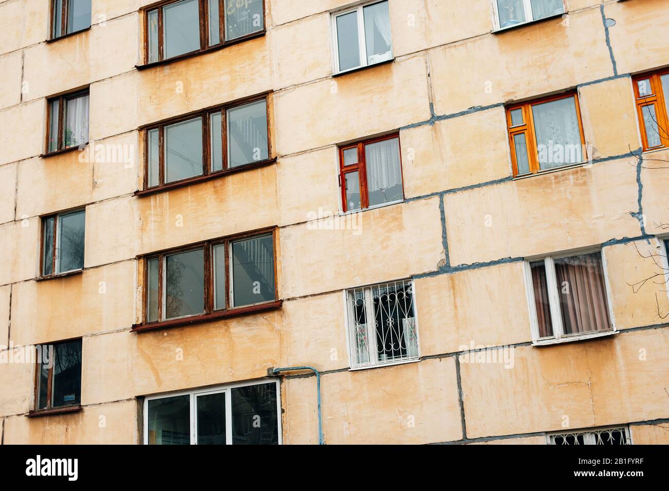 Old fashioned high rise hi-res stock photography and images - Alamy
