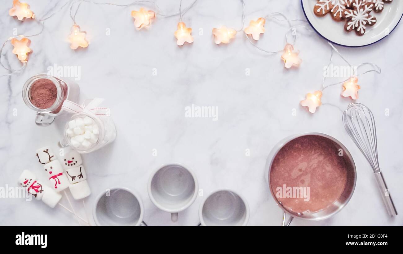 American hot chocolate marshmallow toppings hi-res stock photography ...