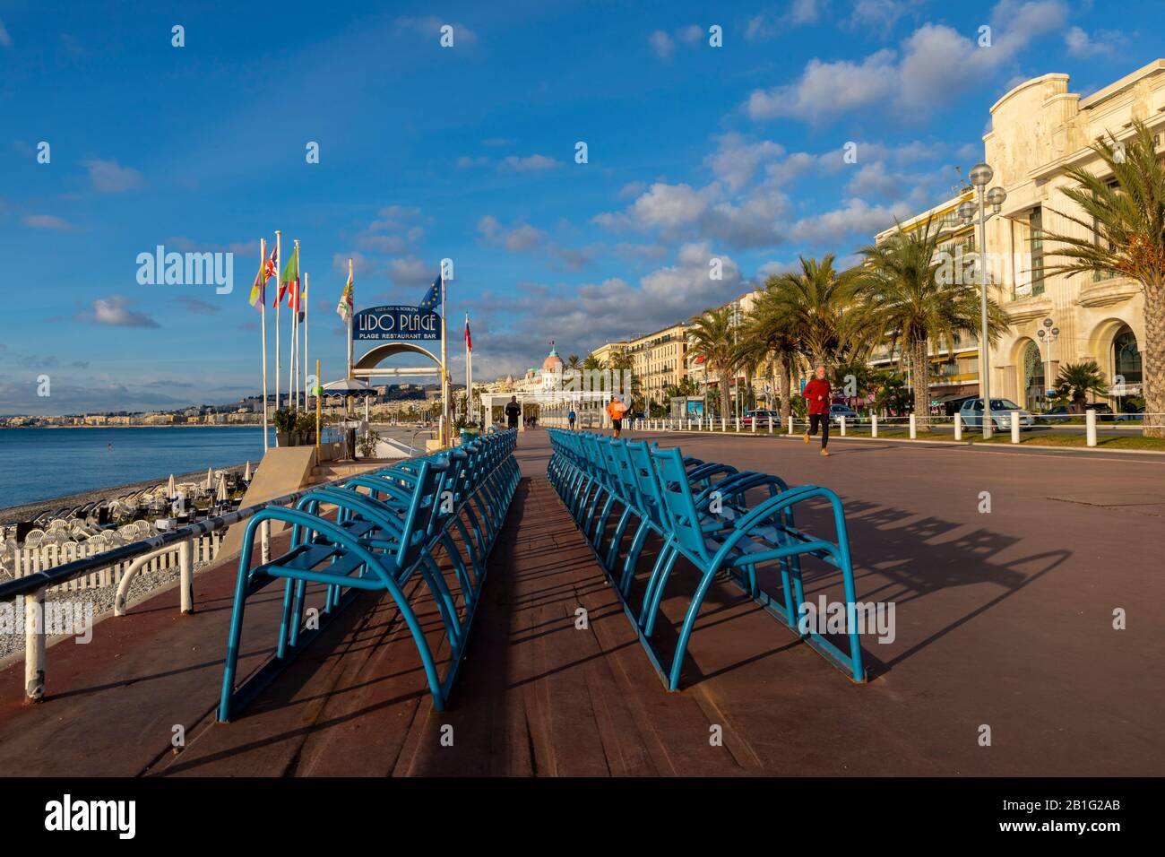 Prom des anglais hi-res stock photography and images - Alamy