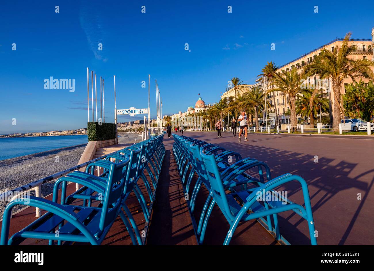 Prom des anglais hi-res stock photography and images - Alamy