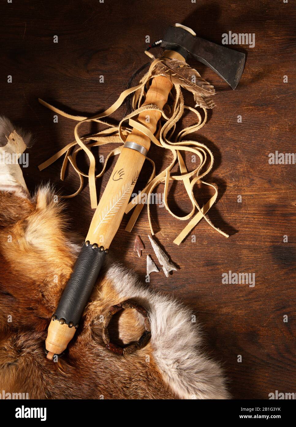Native american tools hi-res stock photography and images - Alamy